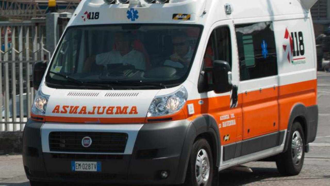 Bicicletta contro un auto: l'incidente è mortale, ultimi aggiornamenti